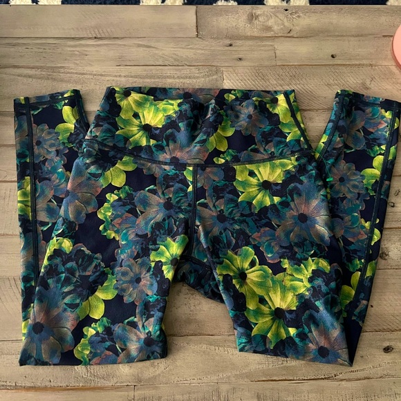 Fabletics | Pants & Jumpsuits | Euc Fabletics Leggings Xs High Waist ...